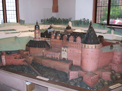 danielle abroad: April 2009