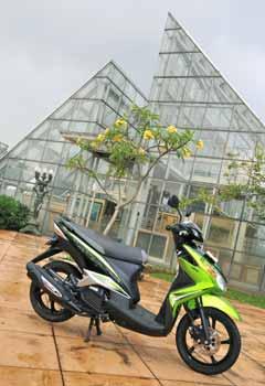 Test Ride - Merasakan Sensasi Yamaha Xeon 125