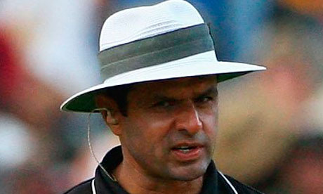 Pakistan Sports Journal: Aleem Dar wins the ICC Umpire of the Year award