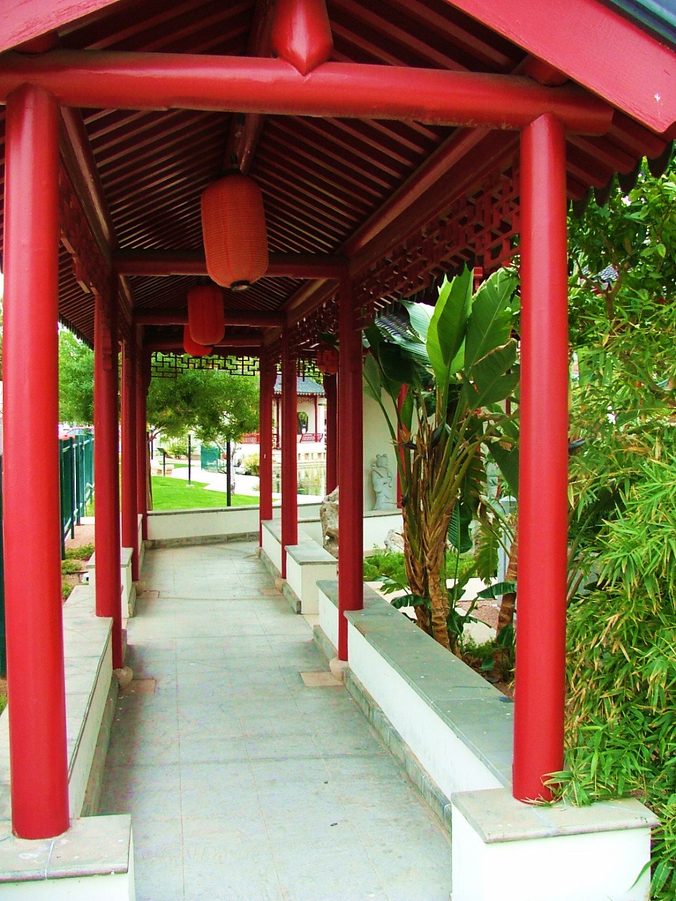 Tonfa - Soke Hausel's Guide to Okinawan Martial Arts Self-Defense ...