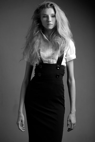 New Polish Models: Ania J (Golden Models)