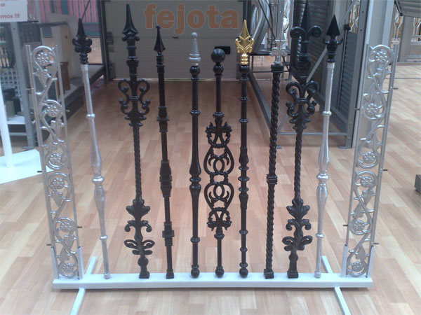 Forja Artística en Aluminio: Balaustres de aluminio tipo forja