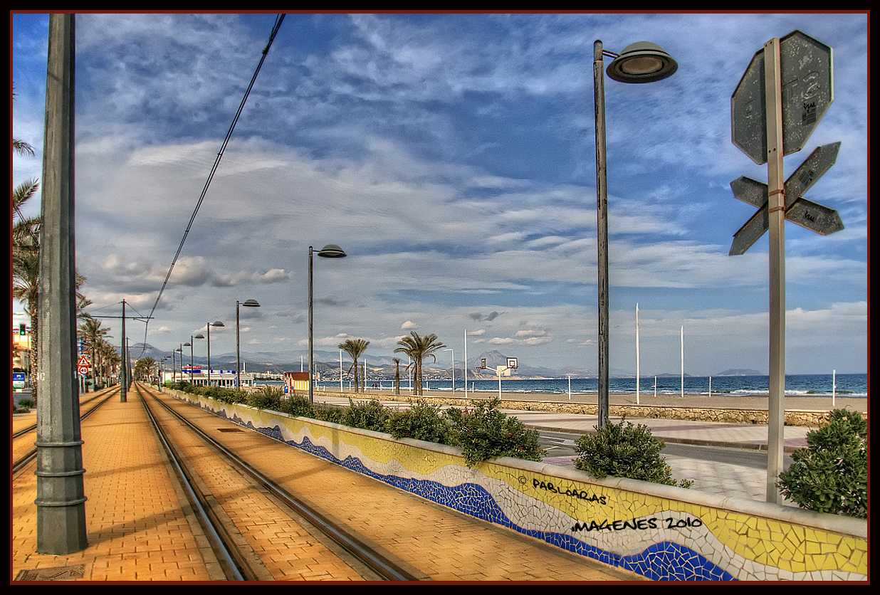 Fracciones de segundo: La playa de San Juan en Alicante