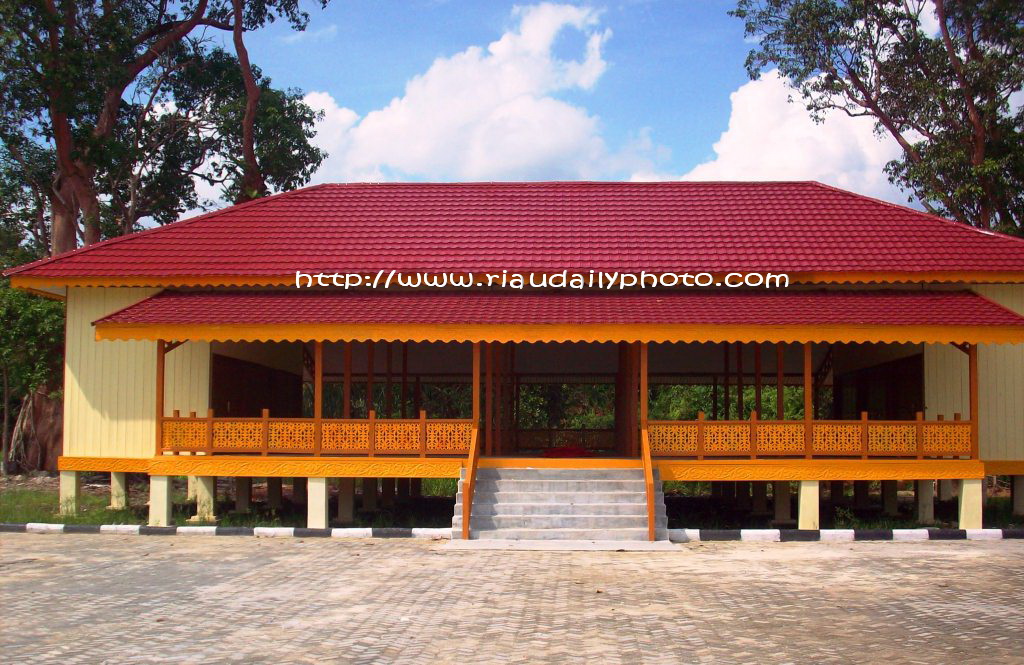 ISTANA SAYAP PELALAWAN | RIAU DAILY PHOTO