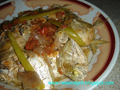 Pangat na Sapsap sa Kamatis (Ponyfish Poached in Lemon Juice & Tomatoes ...