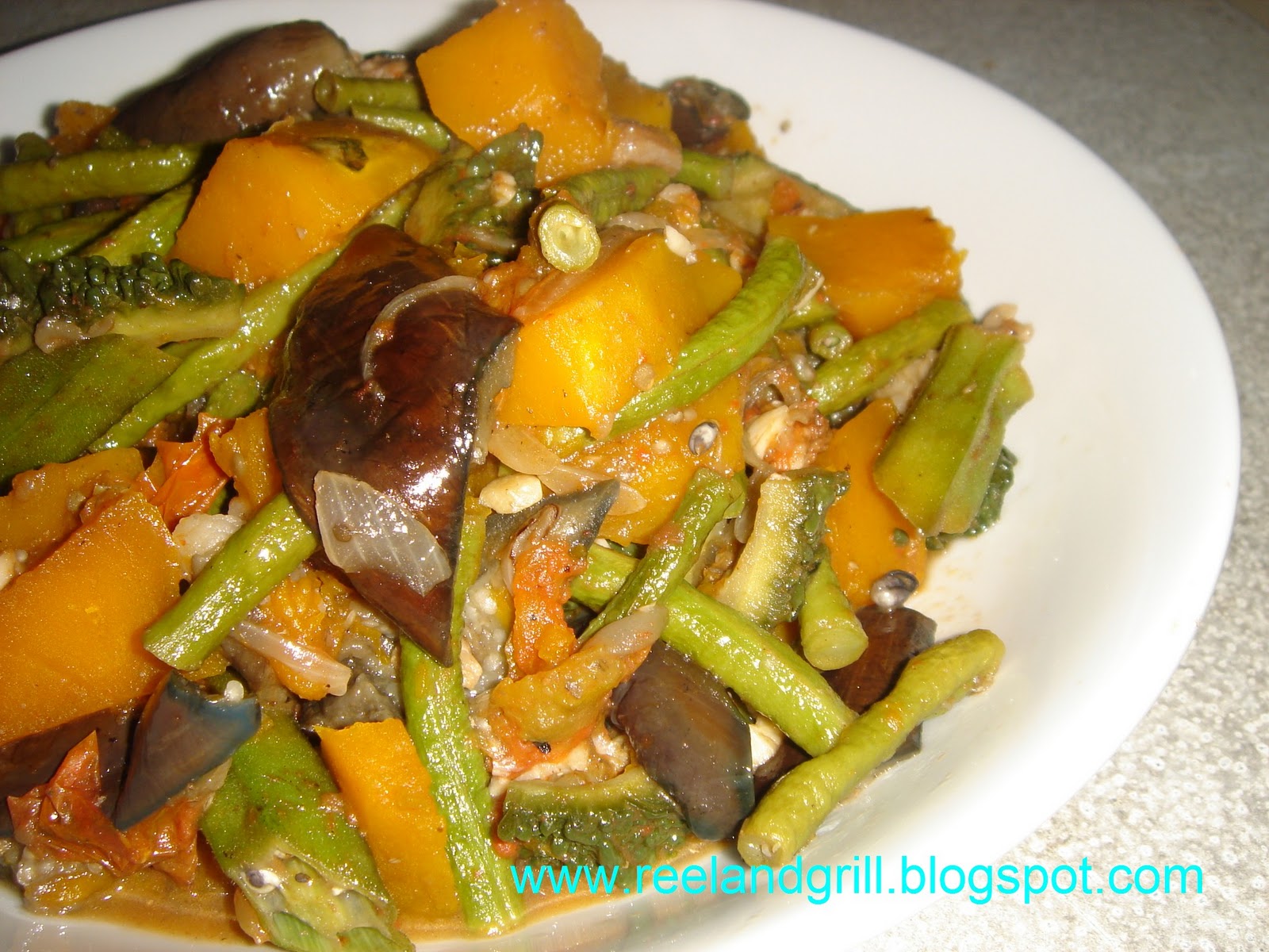 Reel and Grill: Ginisang Gulay or Pakbet/Pinakbet Tagalog (Sauteed ...