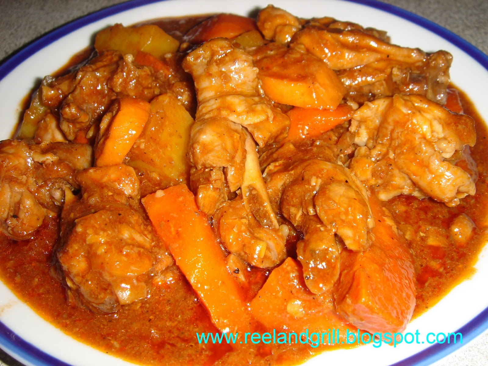 Reel and Grill: Chicken Caldereta or Kalderetang Manok (Chicken Stewed ...