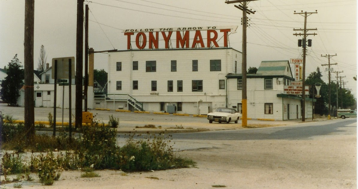 At the Point Somers Point New Jersey USA: Tony Marts