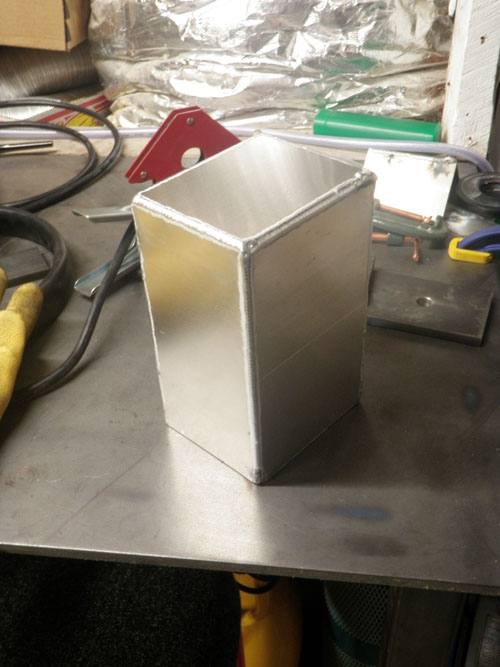 SLIDE//EFFECT: Catch Tank 01