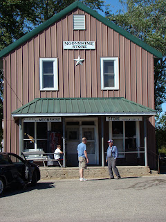 Off the Cuff: Moonshine, Illinois Population 2