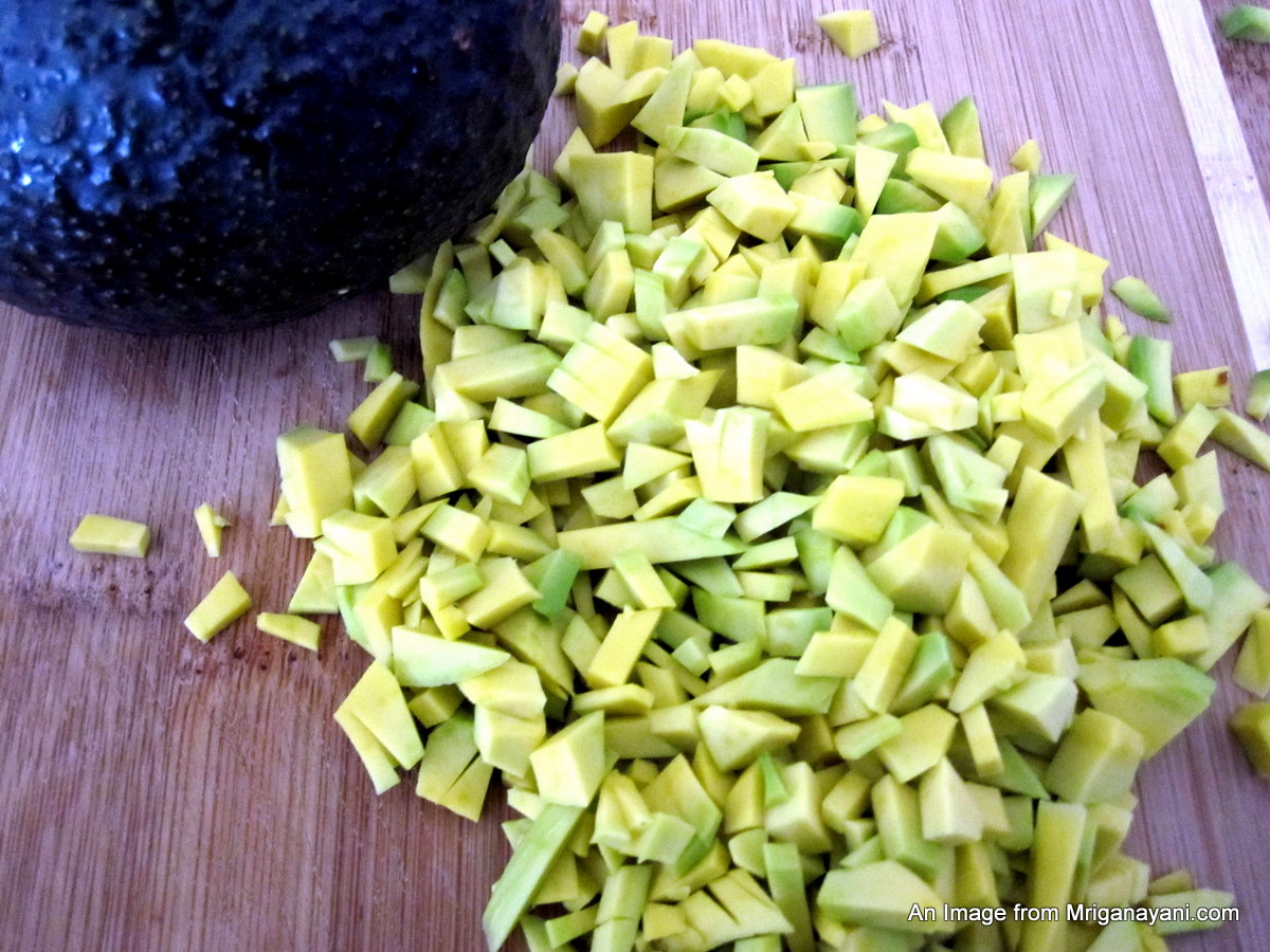 Love & Lentil: Avocado - Desi Ishtyle!