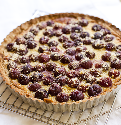 Yummy Supper : Cherry Almond Tart