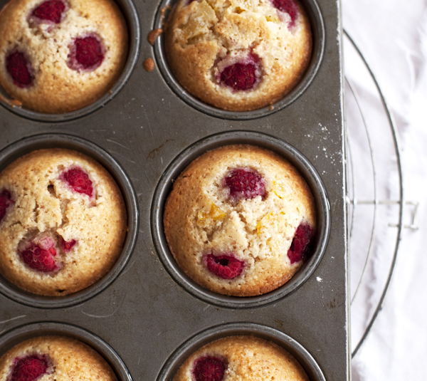 Yummy Supper : RASPBERRY TEA CAKES