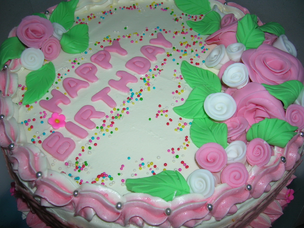 twincakesandcookies: The ordinary birthday cake