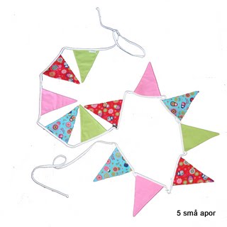 5 Små Apor: Nya vimplar/flaggspel i butiken