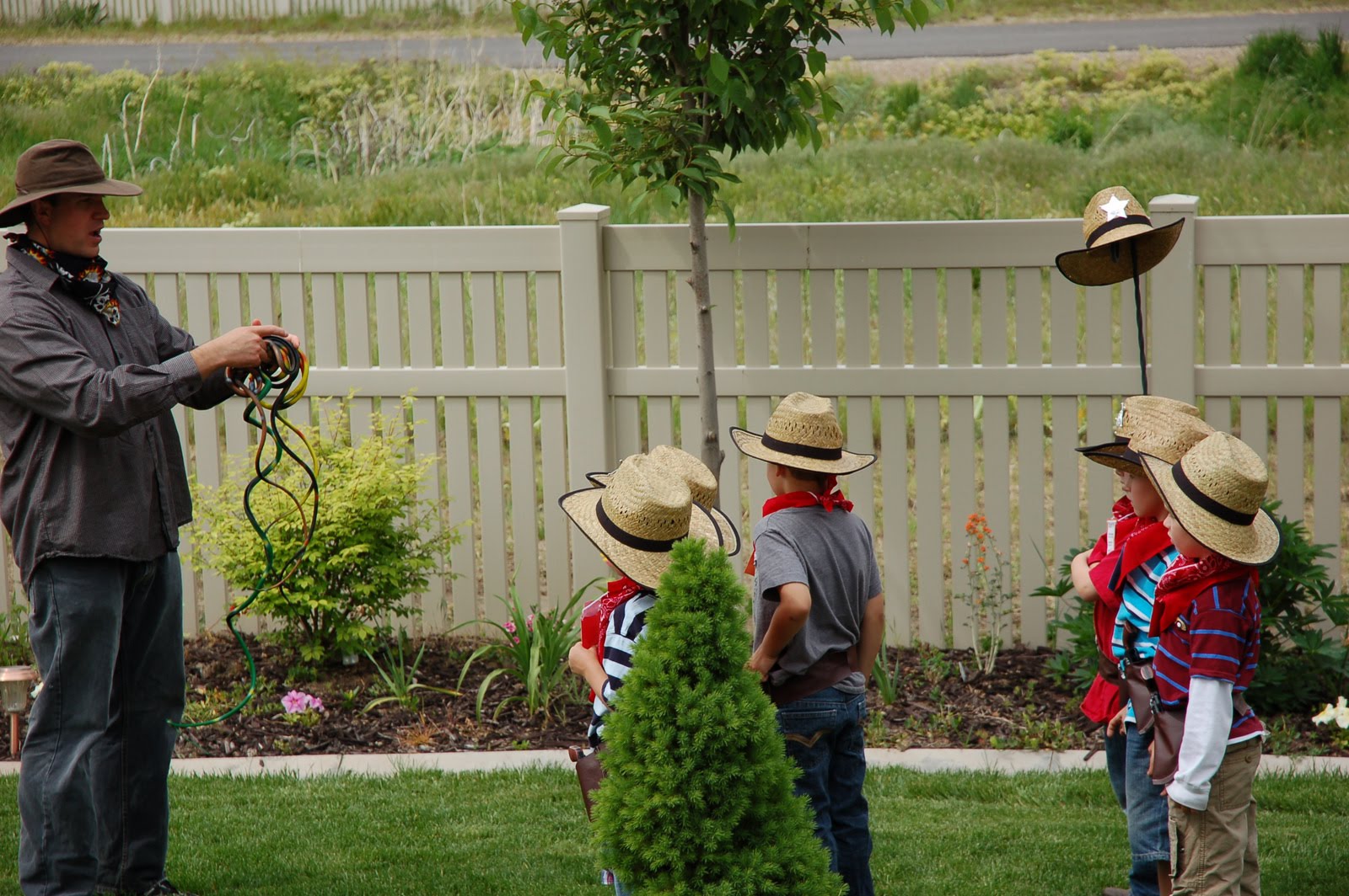 restlessrisa: Cowboy Party Games & Presents!