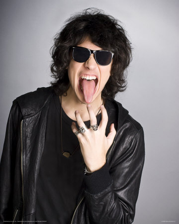 KISS LA BANDA MÀS CALIENTE DEL MUNDO: NICK SIMMONS Y THE DOORS