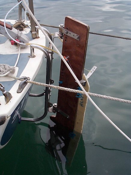 girl in a gale: CVane self made wind-vane self steering