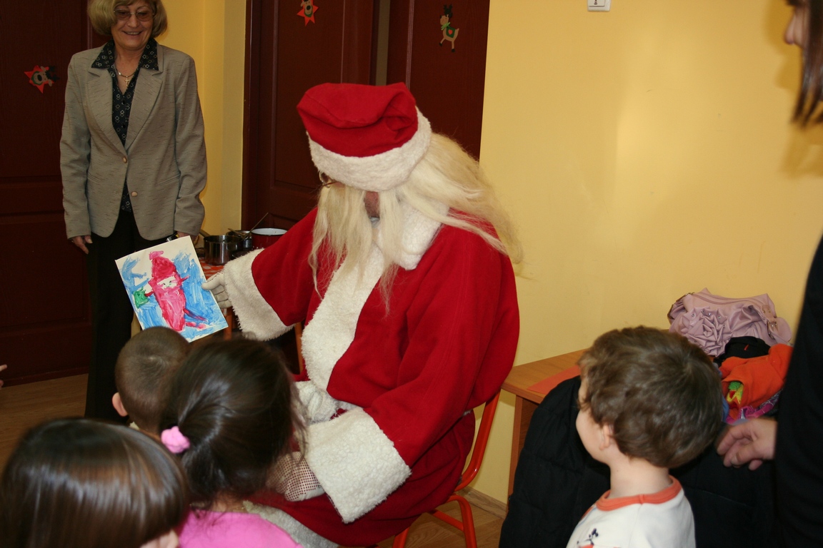 Hunor, Zalán és Dorka: H-Mikulás rajz