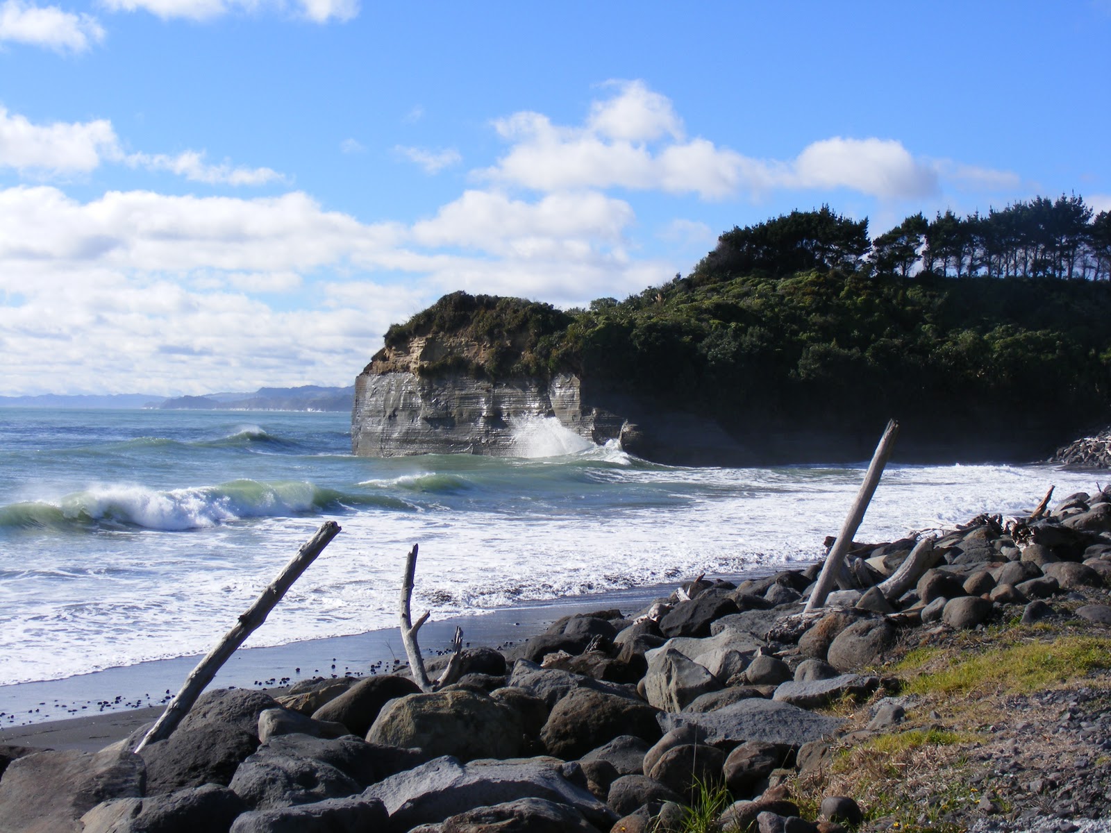 photographing New Zealand: Urenui Beach