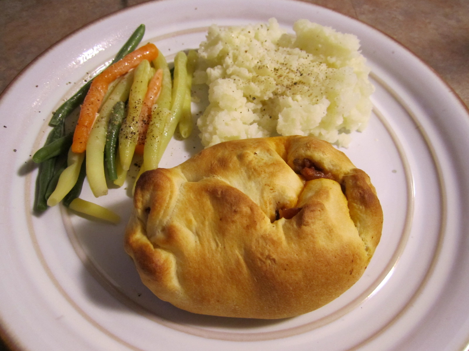 Chicks and Whisks: Bacon Cheeseburger Turnovers