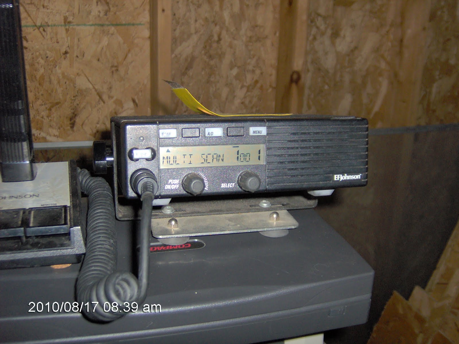 KR8U Amateur Radio: EF Johnson Viking 242-9675