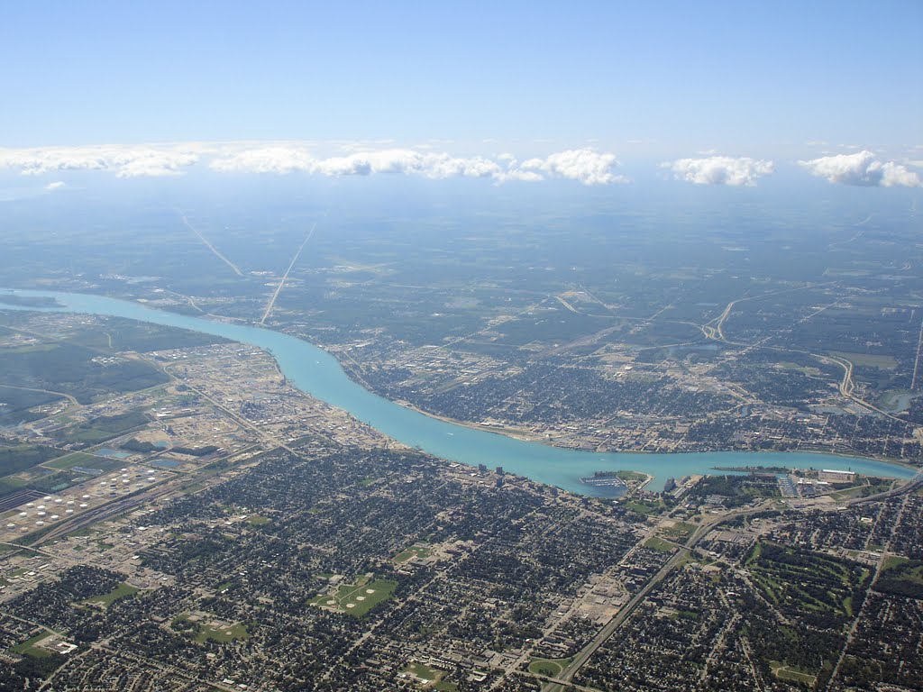 Photographic Logbook: The Flying Bear