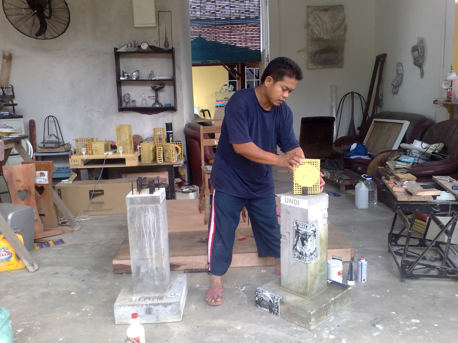 Studio Desa: BAKAT MUDA SEZAMAN 2010......karya Aznan Omar