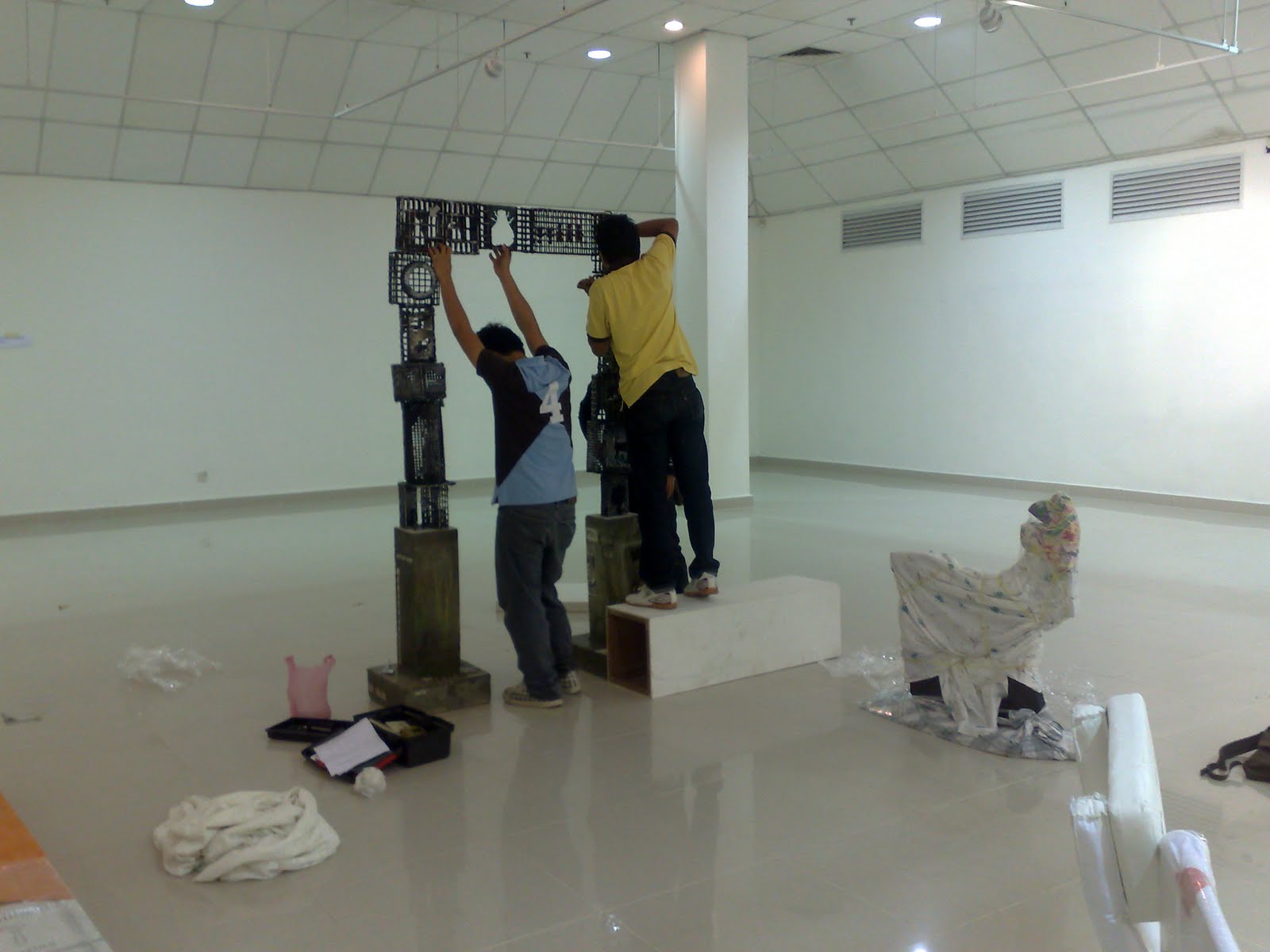 Studio Desa: BAKAT MUDA SEZAMAN 2010......karya Aznan Omar