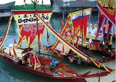 INFO KRAF: PEMBUATAN PERAHU LEPA SEMPORNA