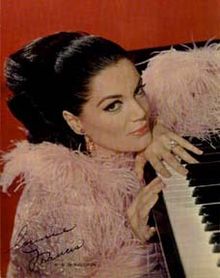 Treasure Barn: EVER WONDER WHAT HAPPENED TO CONNIE FRANCIS?