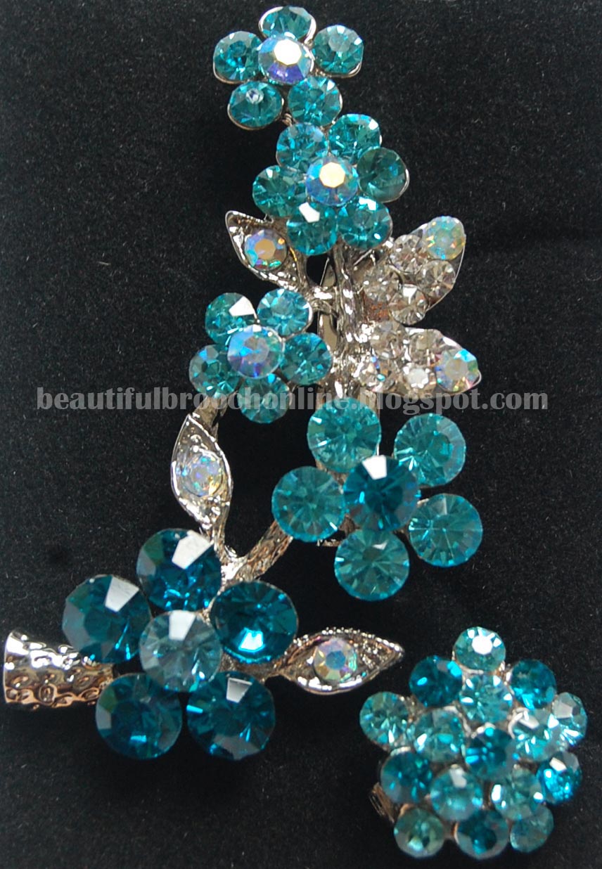 Beautiful Brooch Online