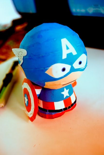 ED's Blog, Artwork and Portofolio: Captain America (papercraft)