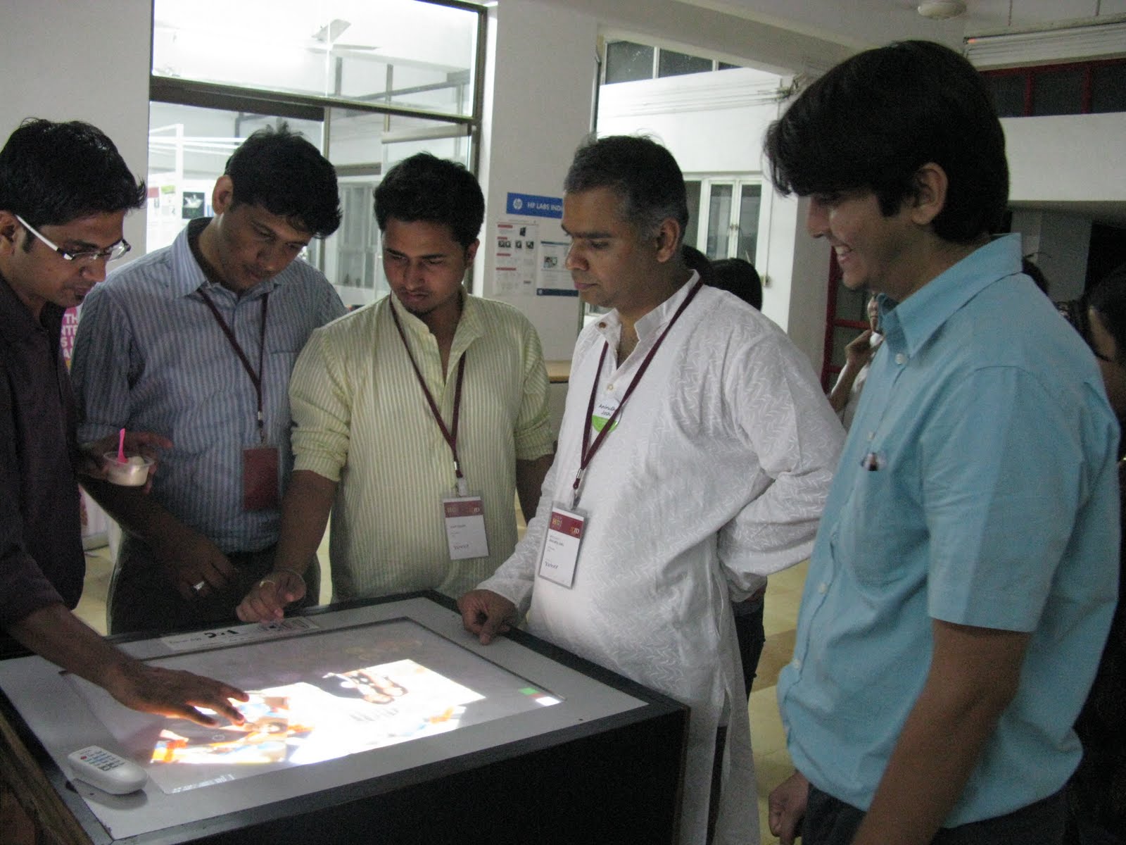 OoBI [Out of Box Interaction]