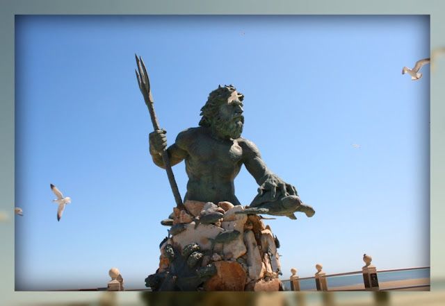 Living In Williamsburg, Virginia: SkyWatch Friday- King Neptune at ...
