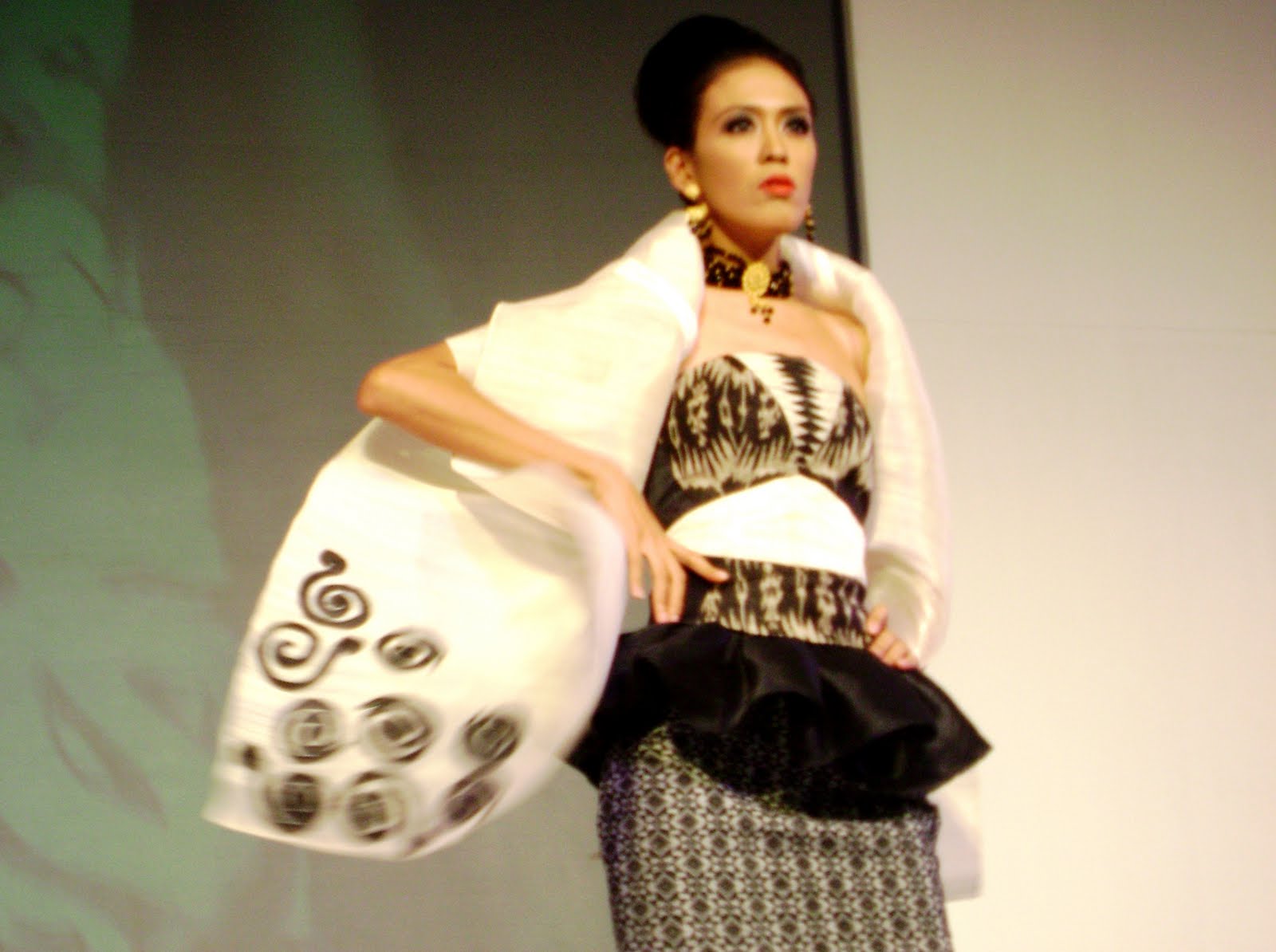 Native Filipiniana Costume