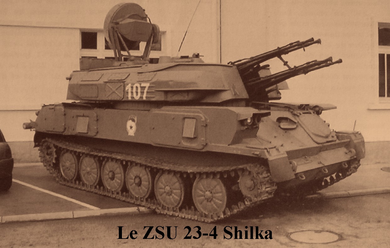 Le missile KS-1 / KRM-1 et L'automoteur ZSU 23-4 Shilka