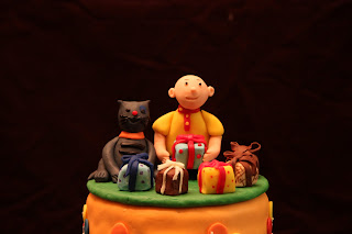 DHANYA'S DELIGHTS: Caillou Cake