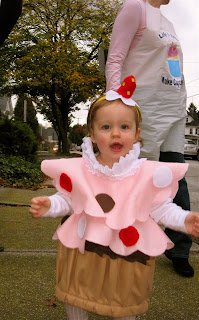 nonchalant mom: Halloween Costume Contest Winners