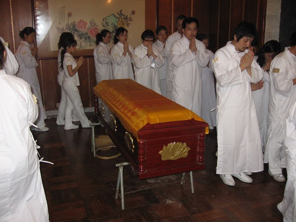 El Color de una Cultura Milenaria: Ritual Chino: El Funeral