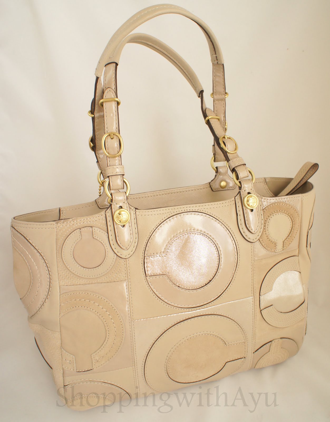 Shopping With Ayu: COACH Mia Inlaid C Tote Style 15748