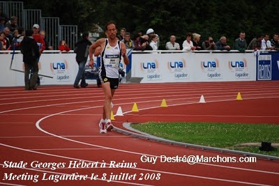 Marchons.com le blog: Stade d'athlétisme Georges Hébert à Reims