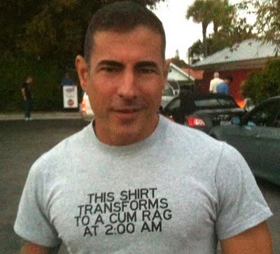 Gay în România: barbati gay goi: cârpa de slobozi