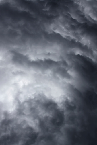 A Server Blog: The Largest Cloud in the World is Dark, Shady, and ...