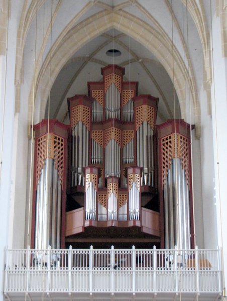 PIPE ORGANS: Jann organ of the Frauenkirche in München