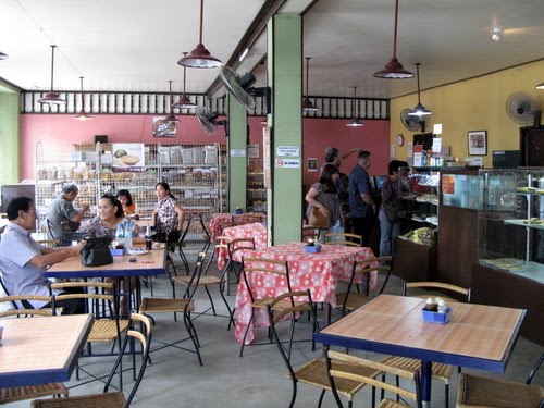 Here and There -- Everywhere!: El Ideal Bakery – A Family Legacy of ...