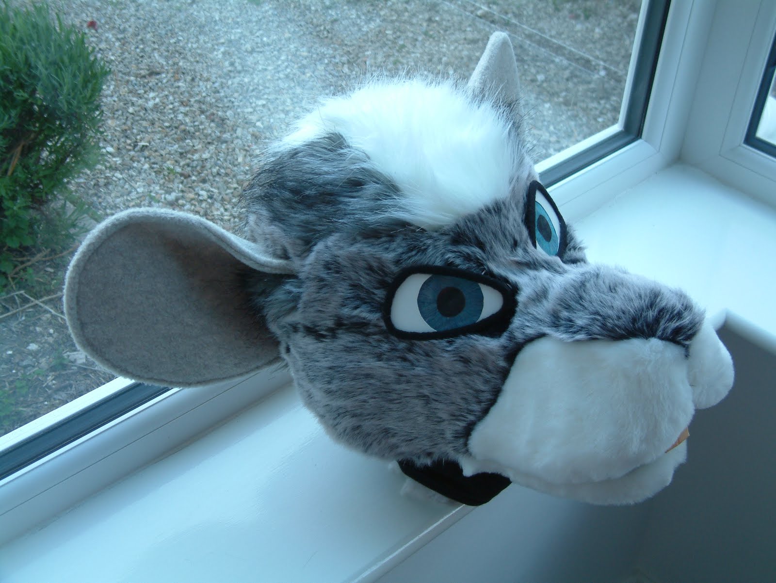 The Raggy Rat ...: WIP - fursuit rat head coming together ...