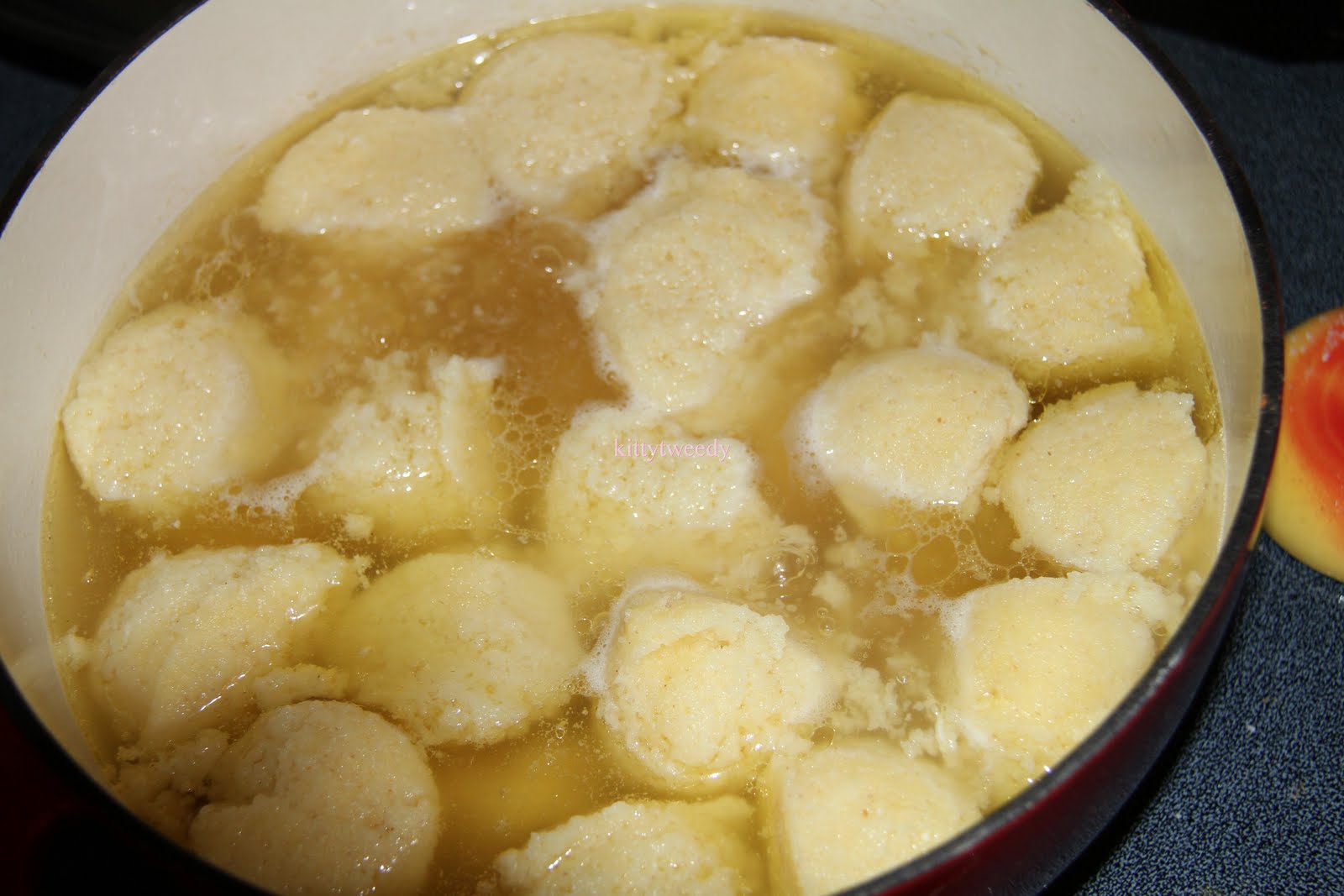 HomeMade by Angie: Romanian Dumplings soup/Supa de galuste