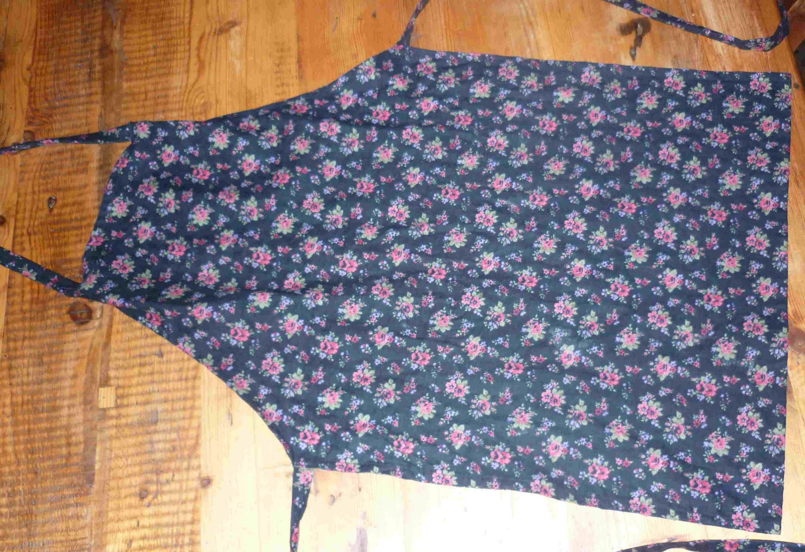 Simpleliving: Aprons ! So Easy To Make Your Own