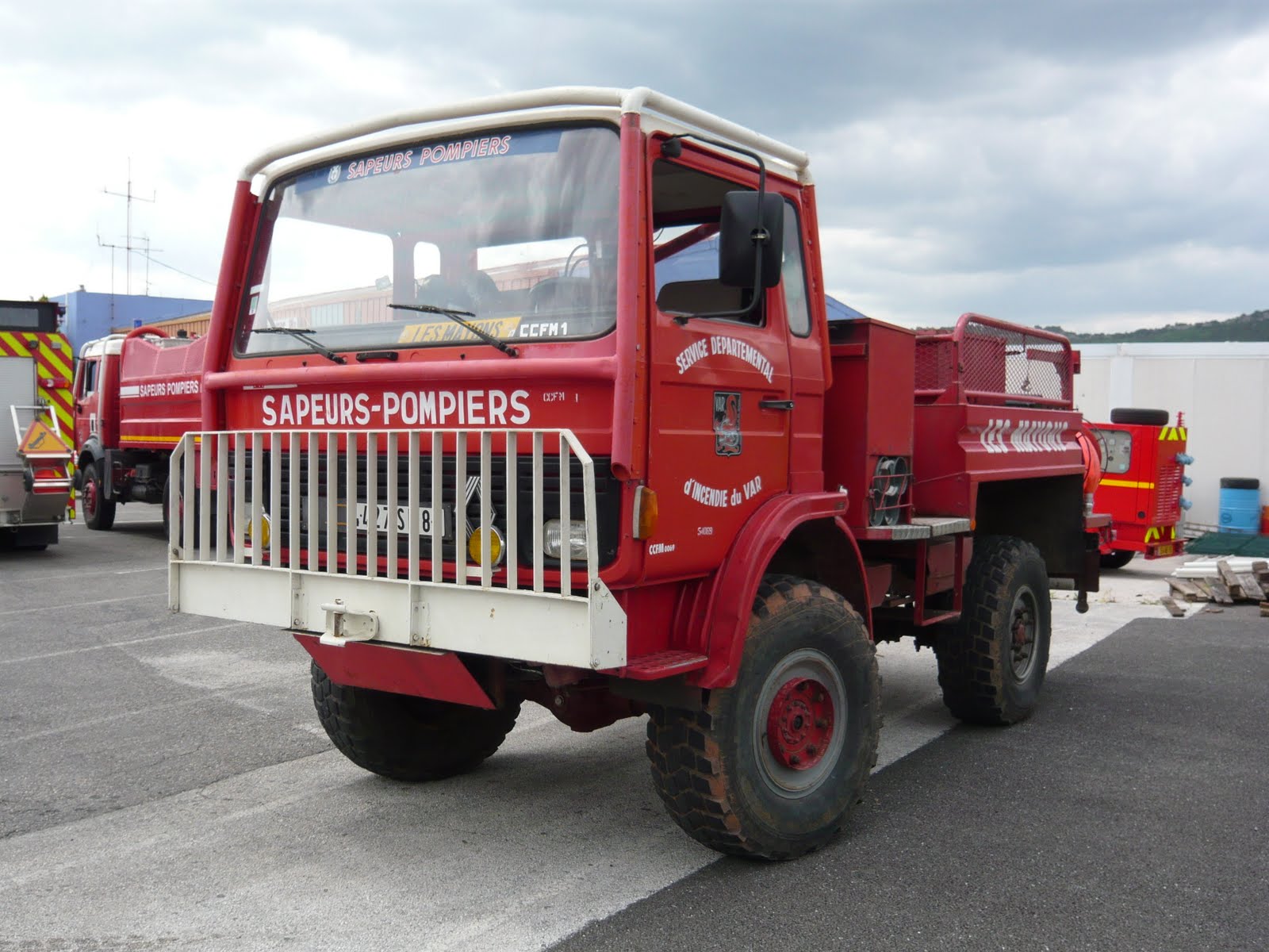 SP83 ... Pompiers du Var et d'ailleurs ....: CIS Les Mayons (83) - CCFM